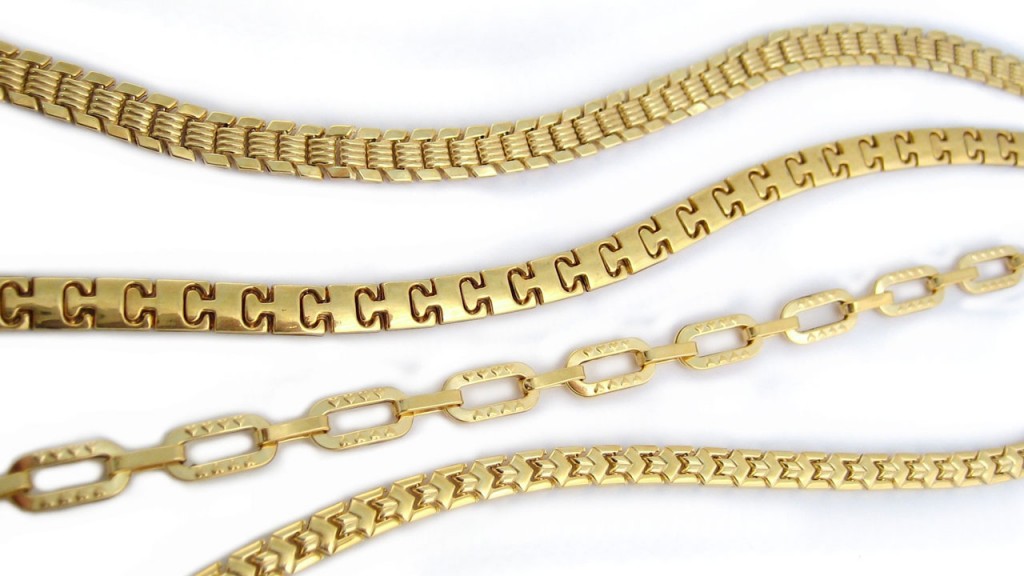 Molds for link chains