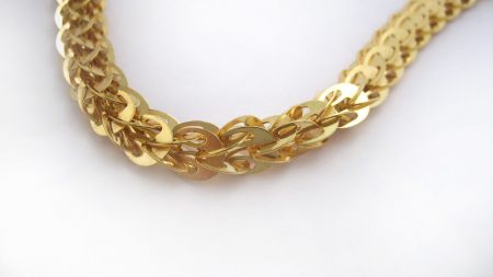 Molds for link chains